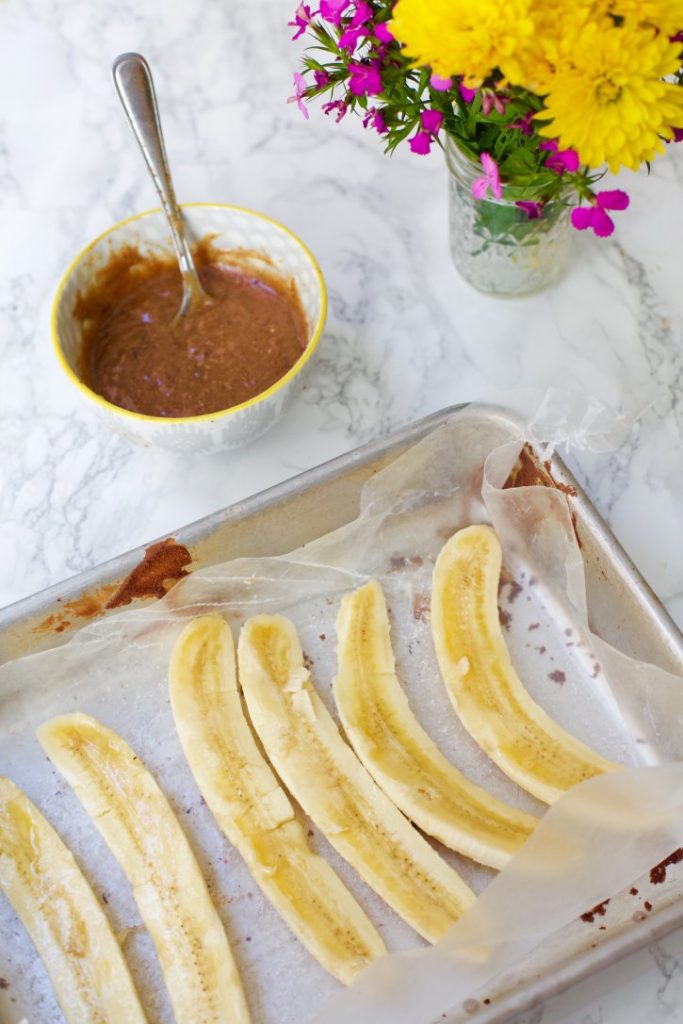 Baked Bananas with a Caramel Sauce - Naturally Sassy