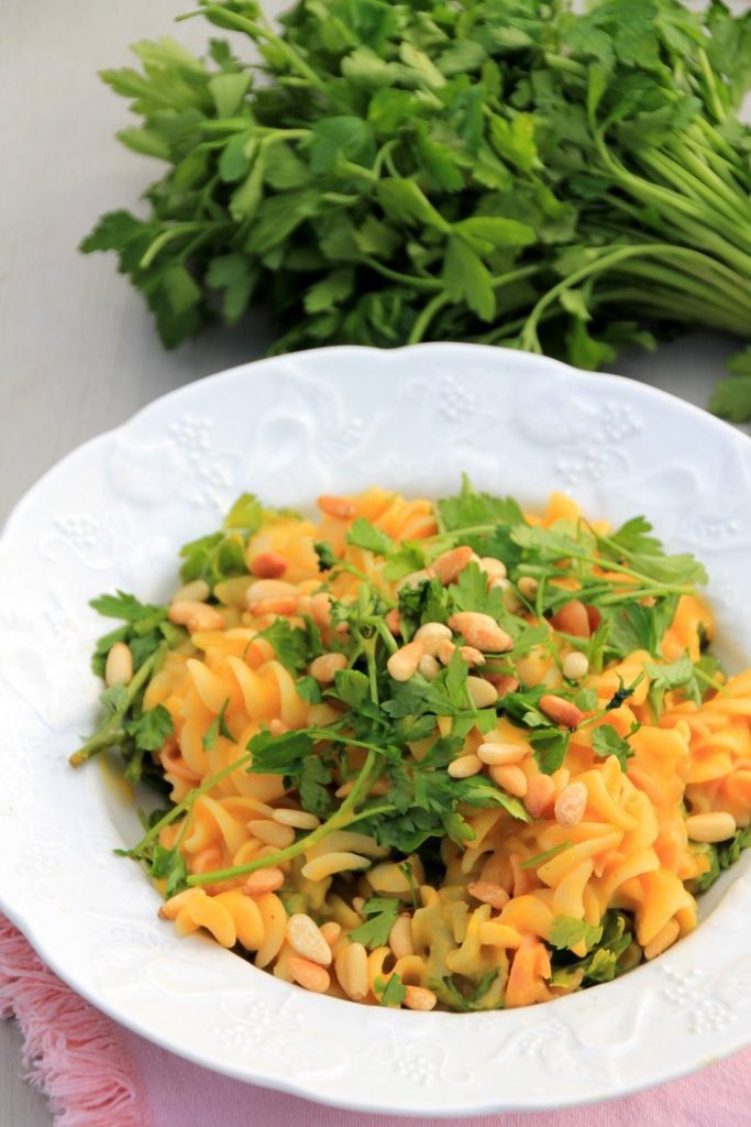 Cheese-less ‘Cheesy’ Butternut Pasta - Naturally Sassy