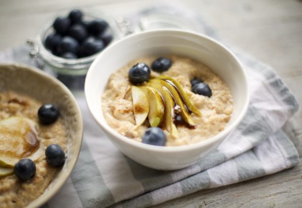 4 Reasons Why Porridge Is Good For You - Naturally Sassy